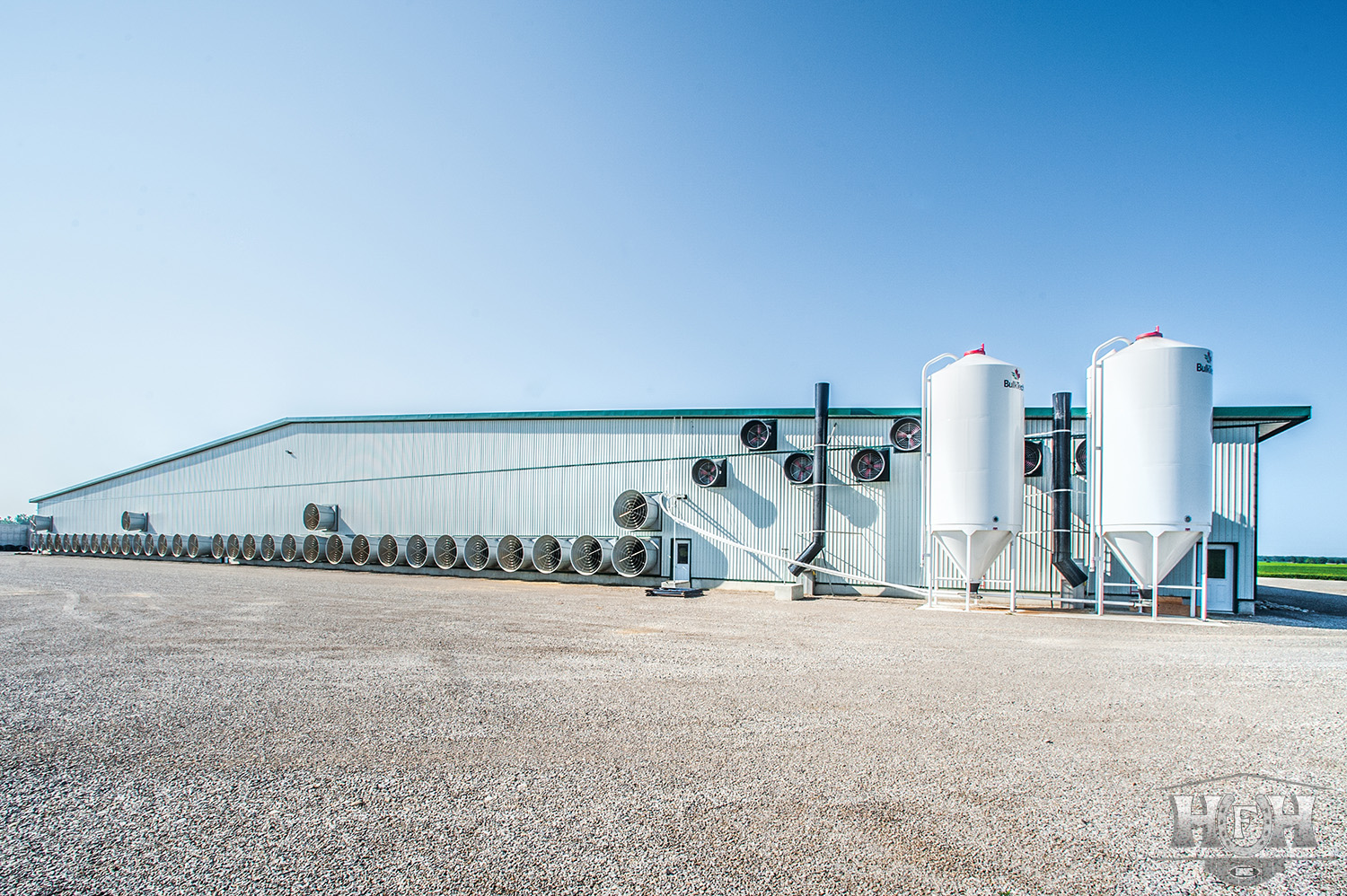 Mitchell - Oct 2019 - Cross Vent Robot Barn | HFH