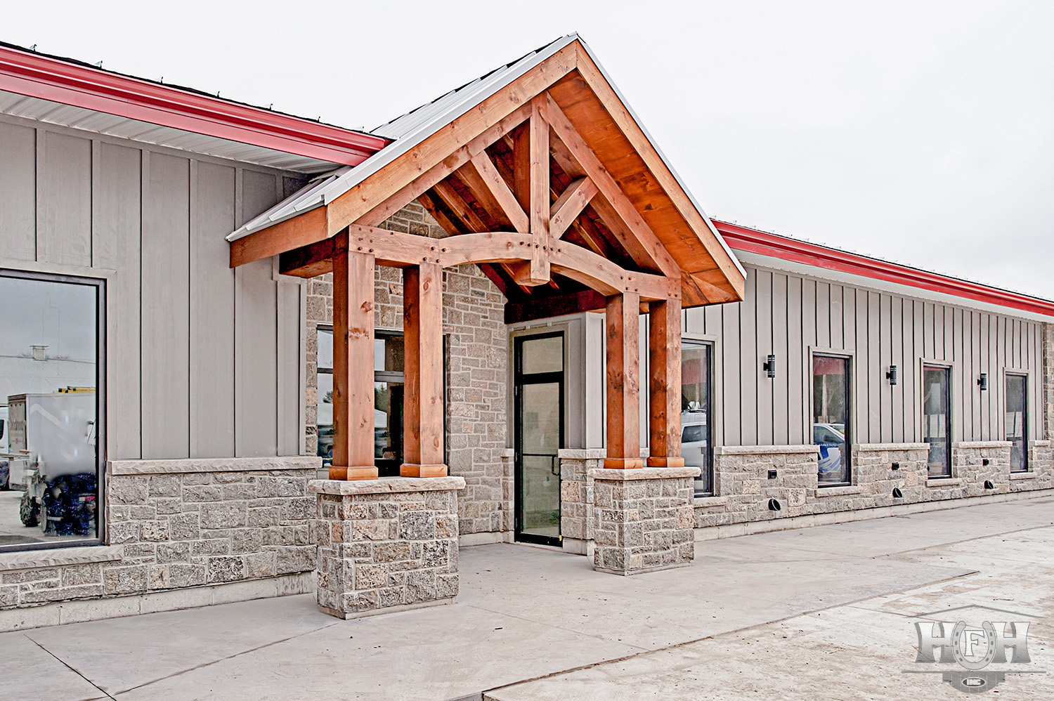 Gadshill - Sep 2018 - Cross Vent Robot Barn | HFH